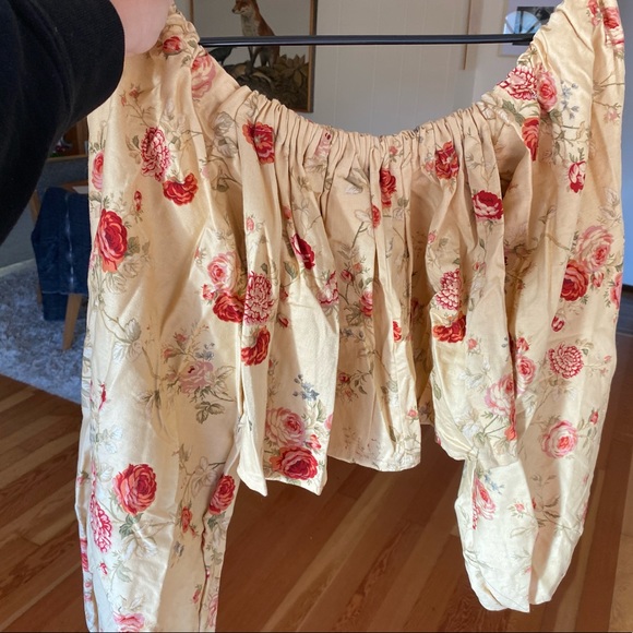 Maya Meyer | Tops | Maya Mayer Long Puff Sleeve Shirt | Poshmark